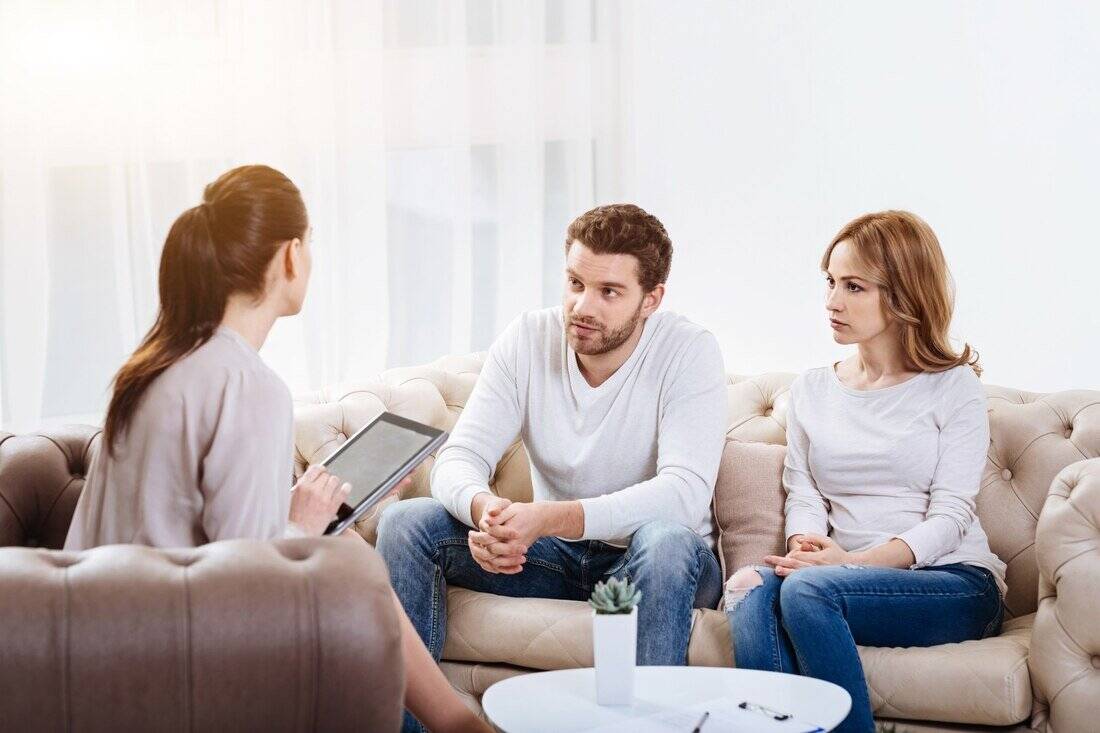 Start With Relationship Therapy? First Read These 6 Tips - AmoLatina Women